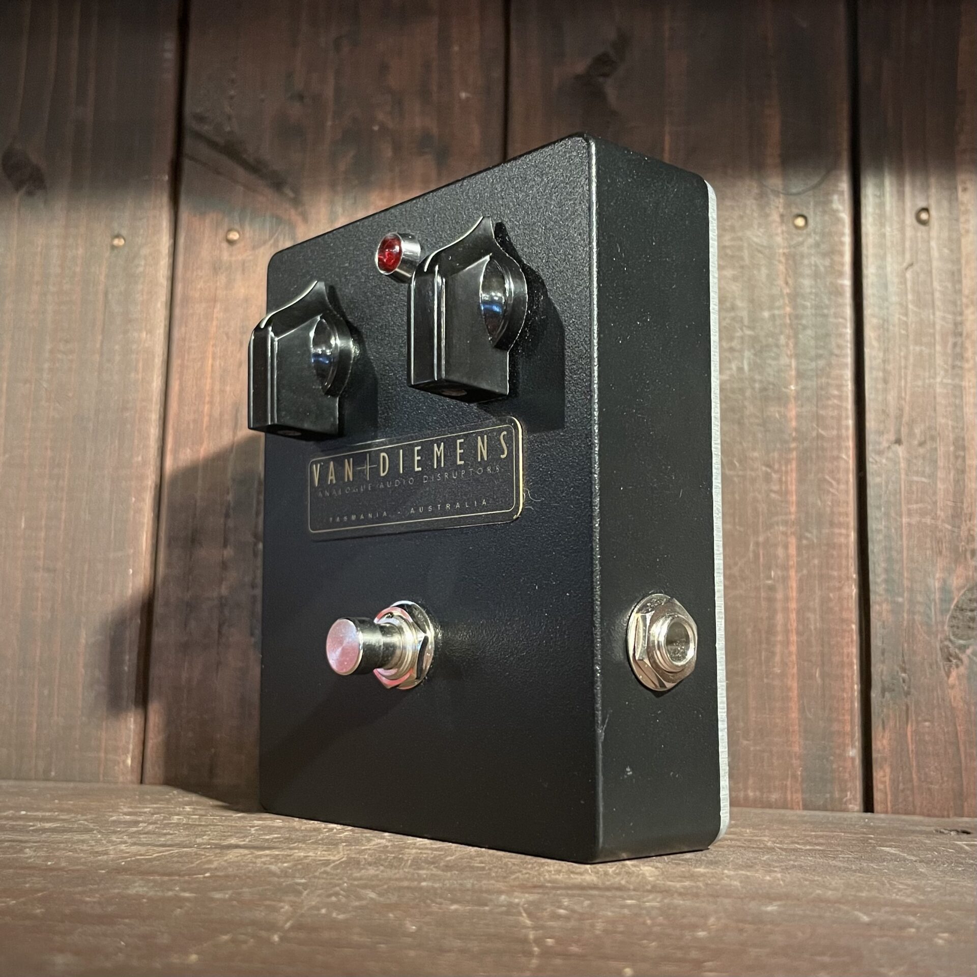 Van Diemens Analogue Audio Disruptors The Thylacine | TONE BLUE