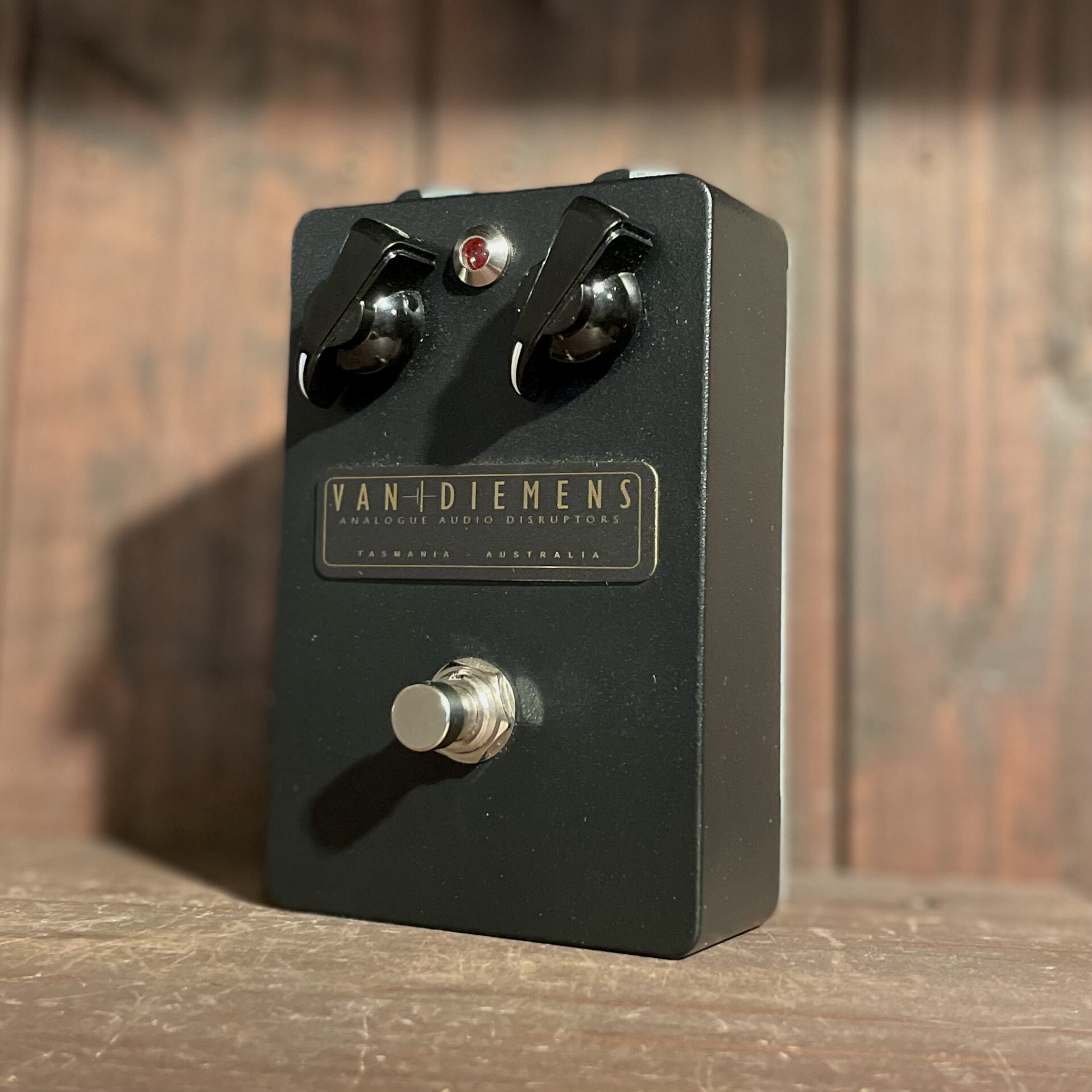 Van Diemens Analogue Audio Disruptors The Thylacine | TONE BLUE