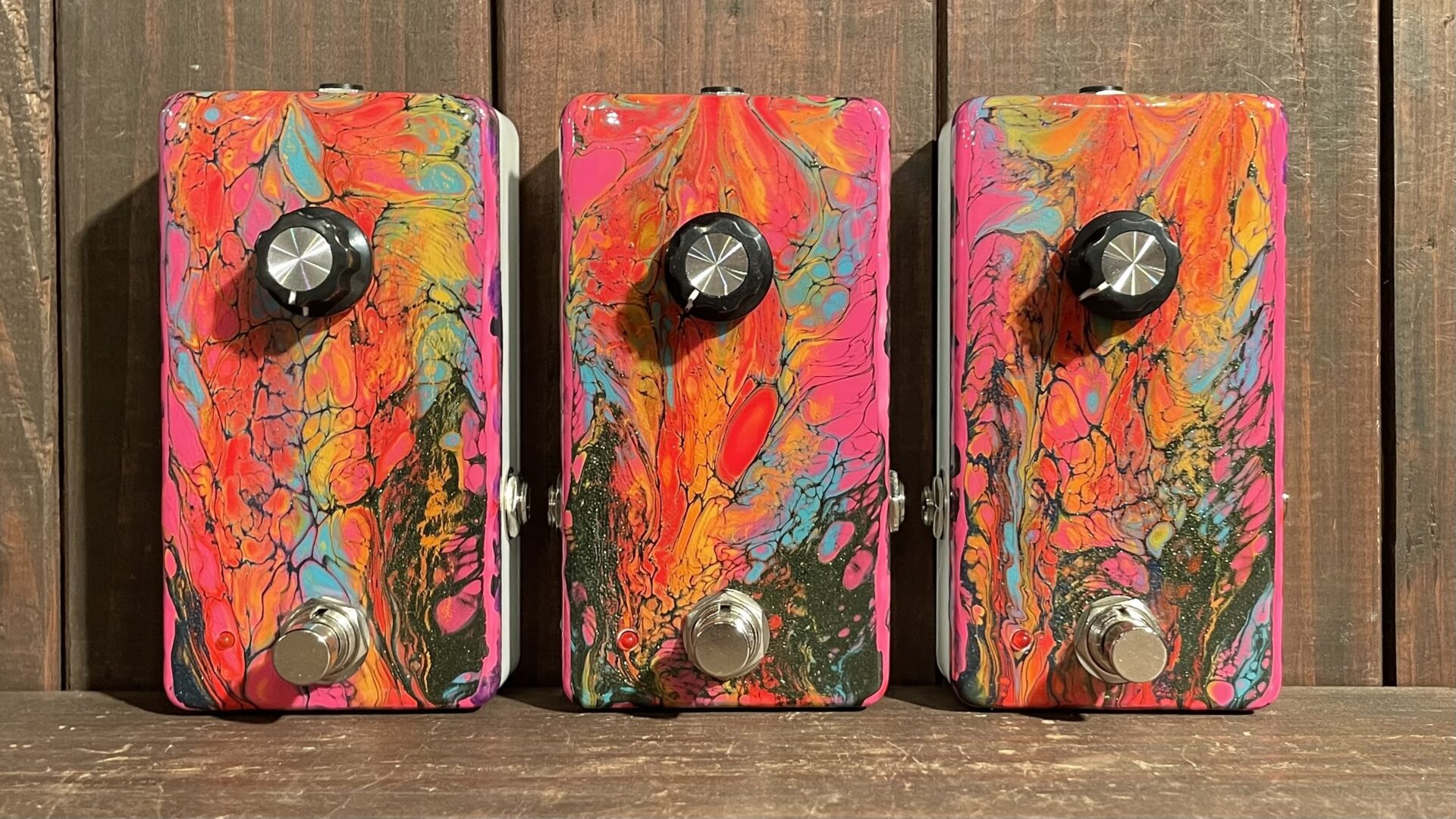 TRINITY EFFECTS LEGENDARY TONE Psychedelic Pink w/Tropical Fish ...